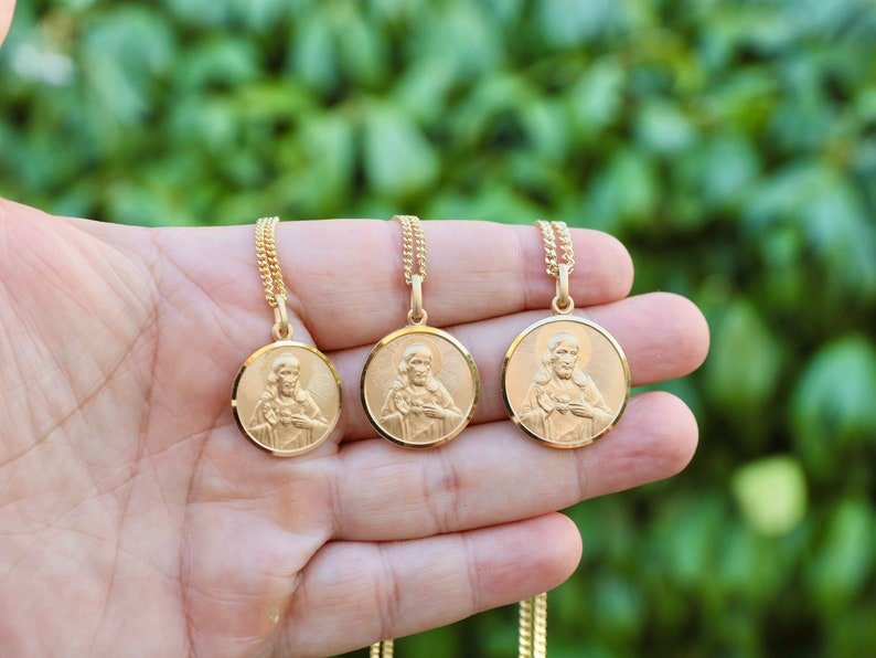 The Scapular Medal: Meaning, History, and Spiritual Benefits ...